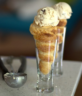 How to Make Pie Crust Ice Cream Cones - Baking Bites